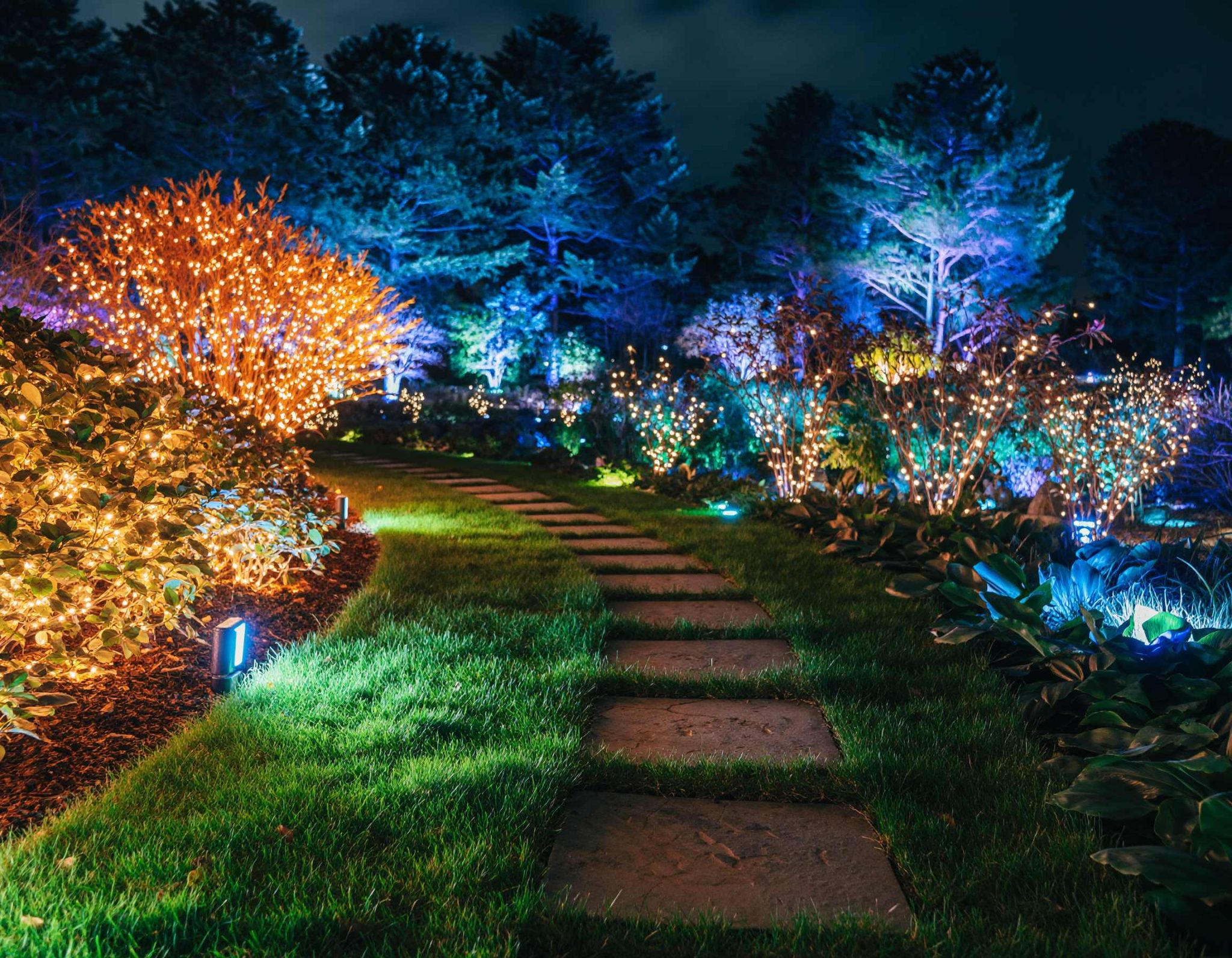 Taman dengan Pencahayaan LED yang Hemat Energi